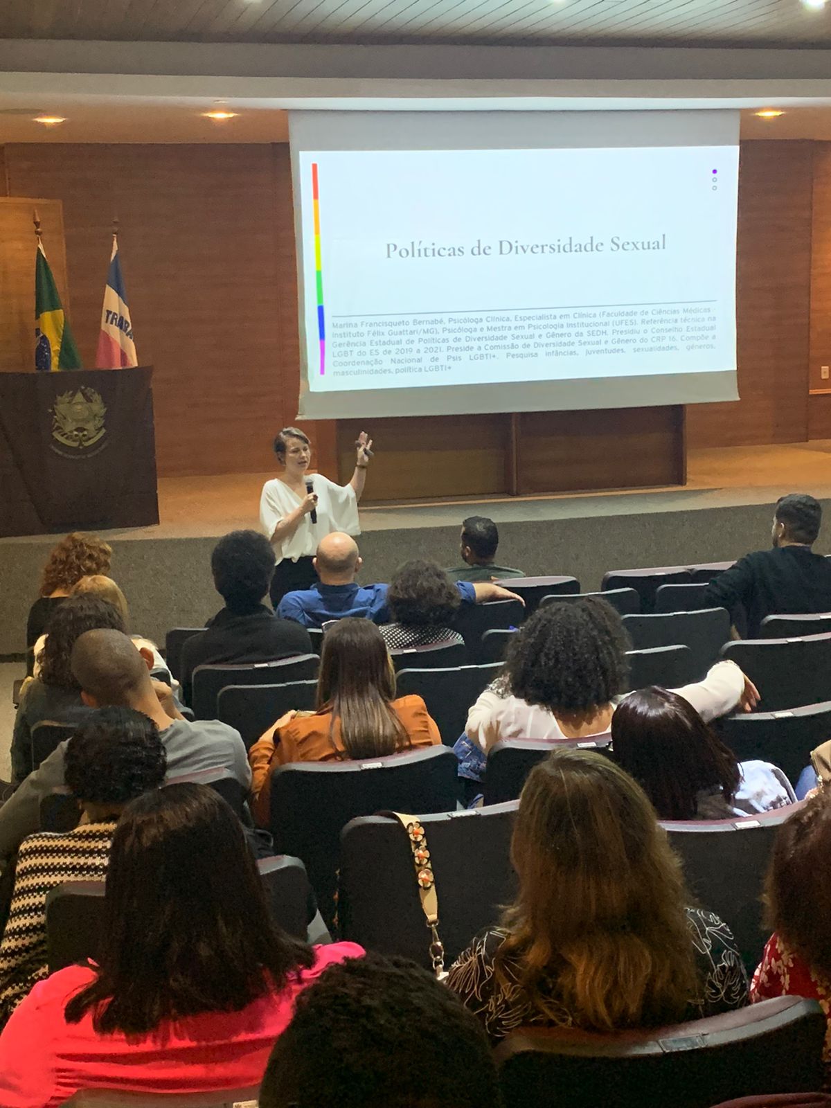 OCID - Rede Abraço realiza palestra sobre diversidade sexual